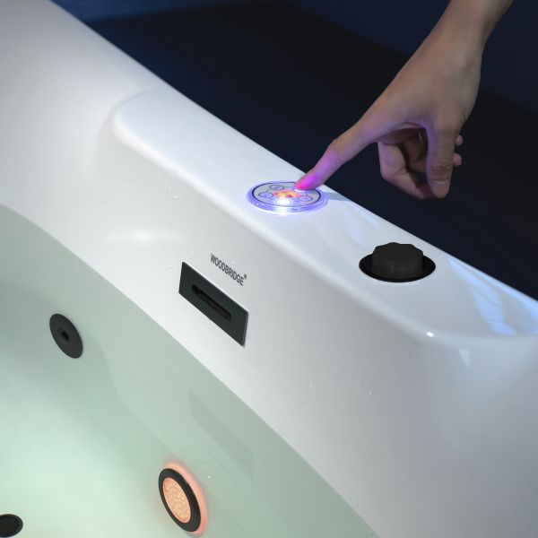 woodbridge-72-x-35-3-8-whirlpool-water-jetted-and-air-bubble